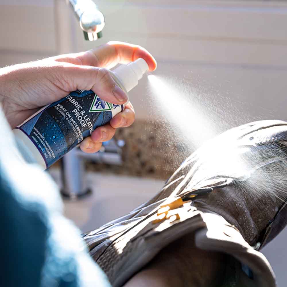 Nordic Outdoor. SPRAY-ON FABRIC & LEATHER 12 x 125 ml